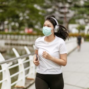 How Does Running With a Mask Impact Your Performance?