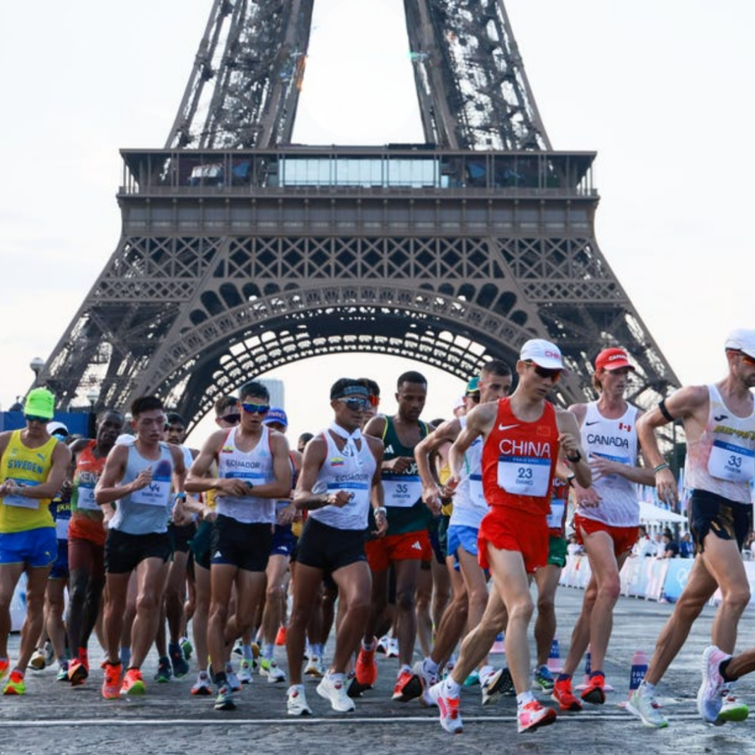 These Gold Medalists Just *Walked* 3:44-Minute Kilometres at the ...